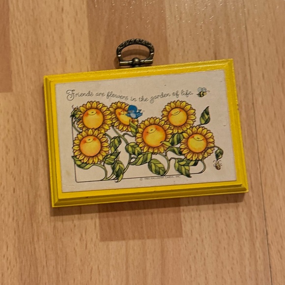 Hallmark | Accents | Hallmark Bright Yellow Hanging Plaque | Poshmark